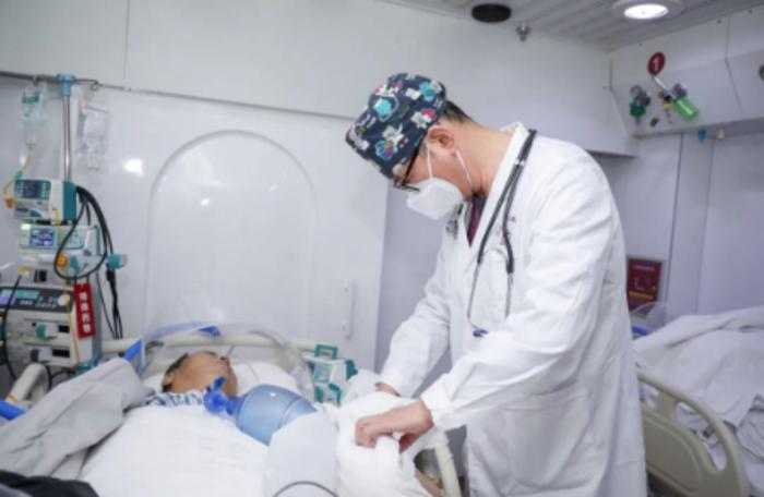 母子俩家中围炉煮茶身亡一氧化碳中毒再敲警钟 微医（挂号网）